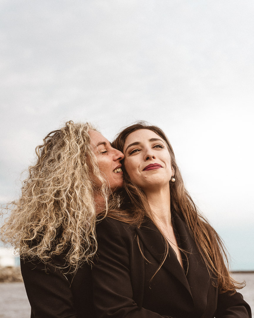 María & Lea | Proudly